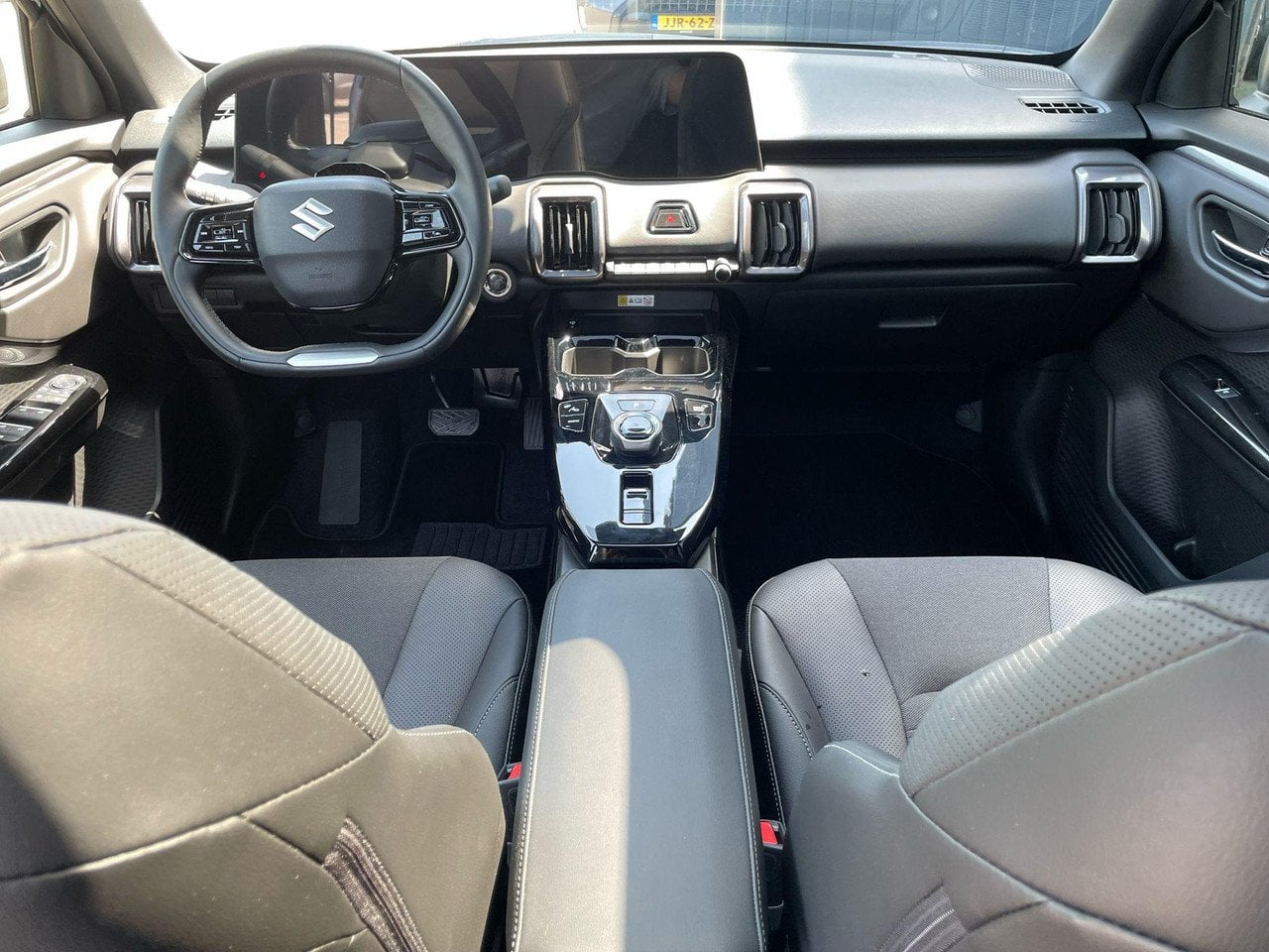 Occasions Terneuzen Suzuki e Vitara Elektrisch Style 61 kWh - Auto ...